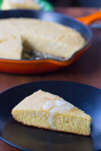 Homemade Southern Buttermilk Cornbread | Southern Cornbread