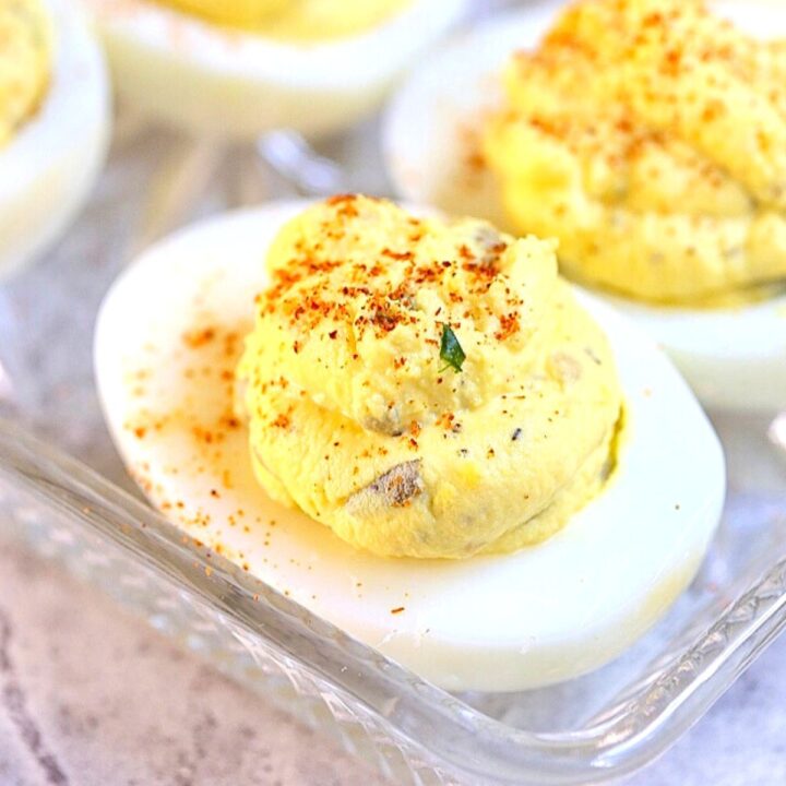Easy Southern Deviled Eggs Relish Or Pickles Slim Pickins Kitchen